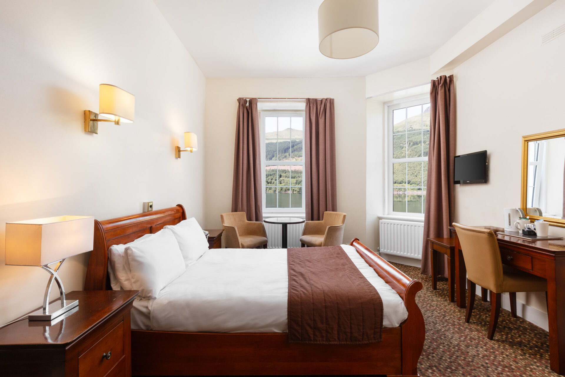 Home - Arrochar Hotel