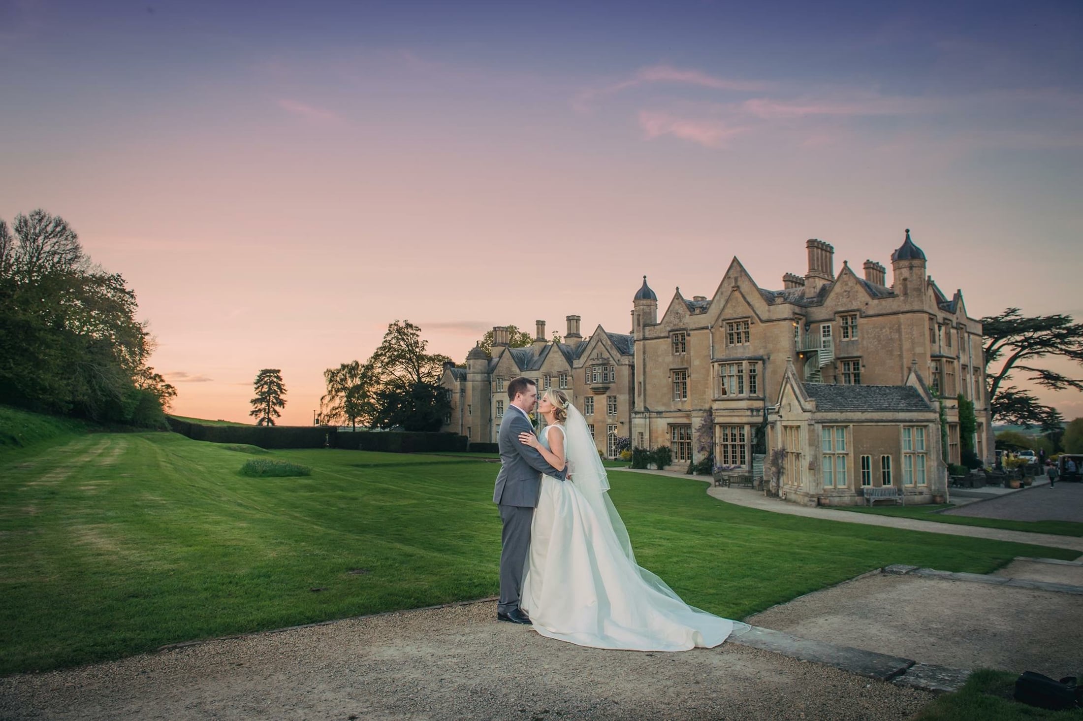 Home - Dumbleton Hall