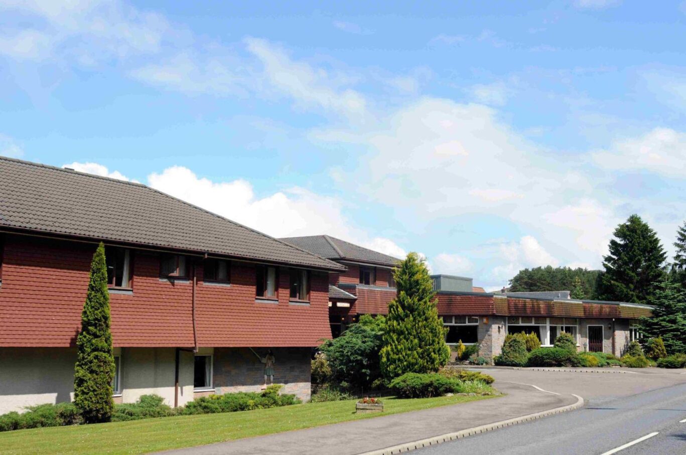 Home - The Highlander Hotel