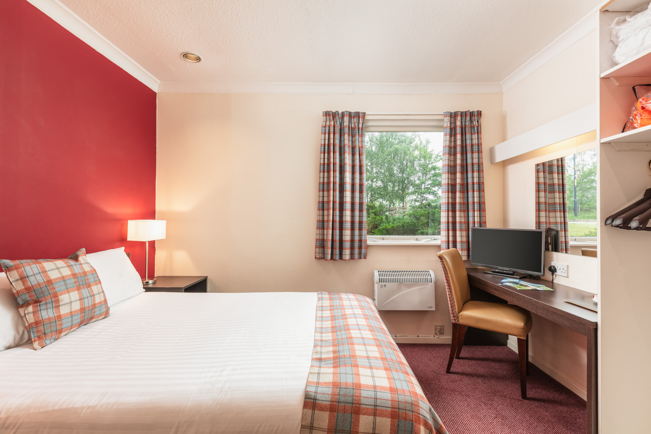 Home - Highlander Hotel