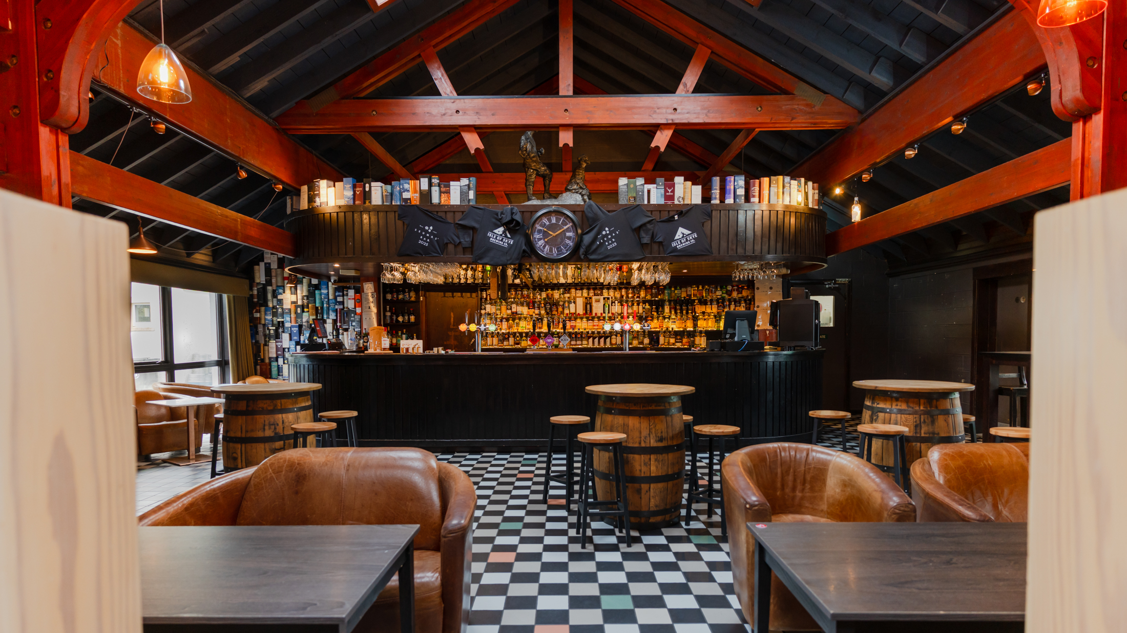 Seumas' Bar - Sligachan Hotel