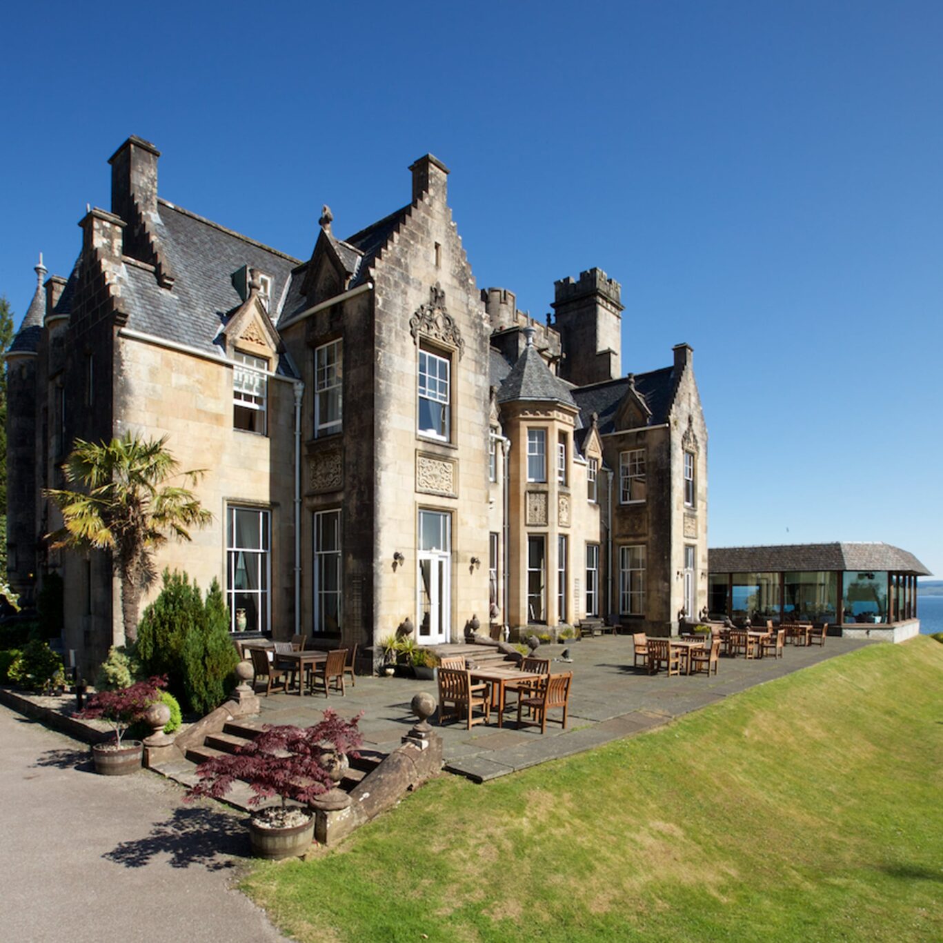 Home - Stonefield Castle