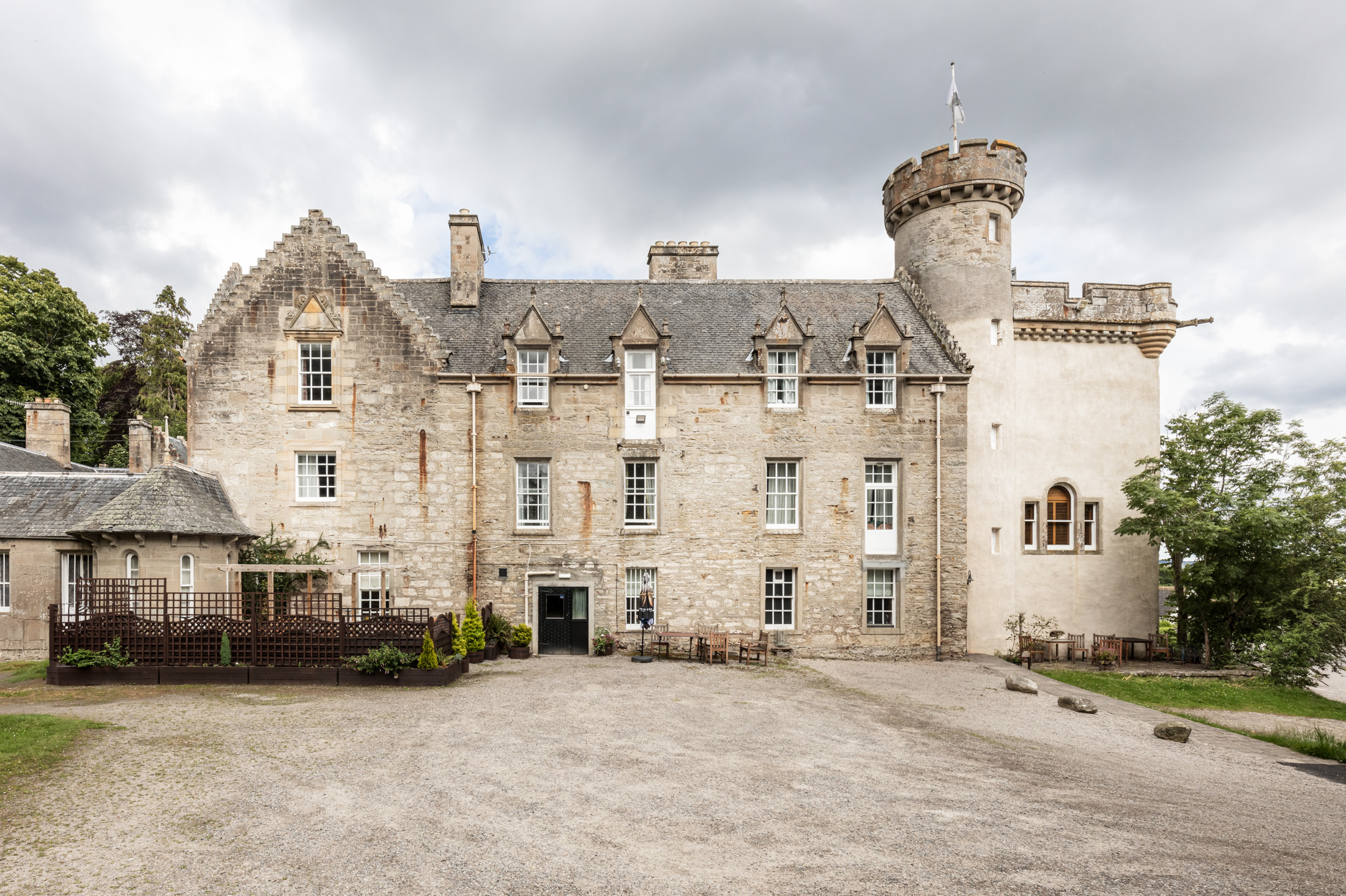 Home - Tulloch Castle Hotel